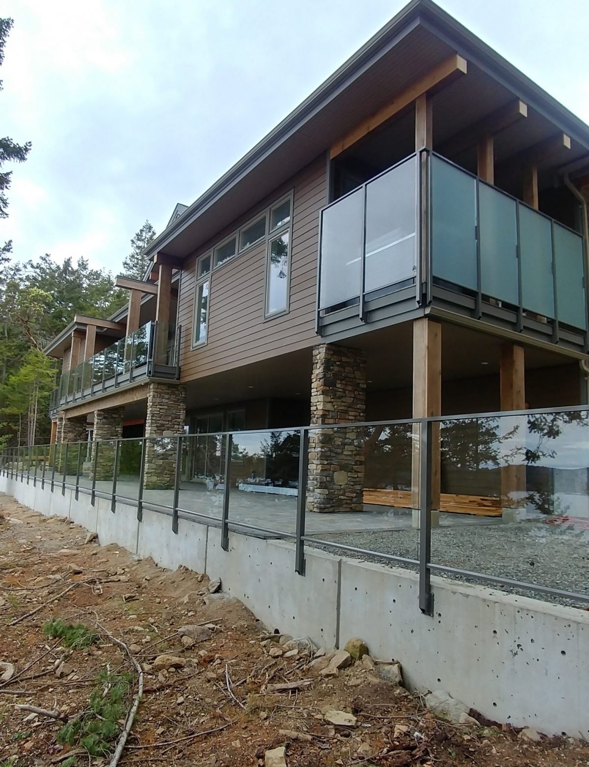 Products & Services – K&S Railings Ltd. – Custom Aluminum and Glass