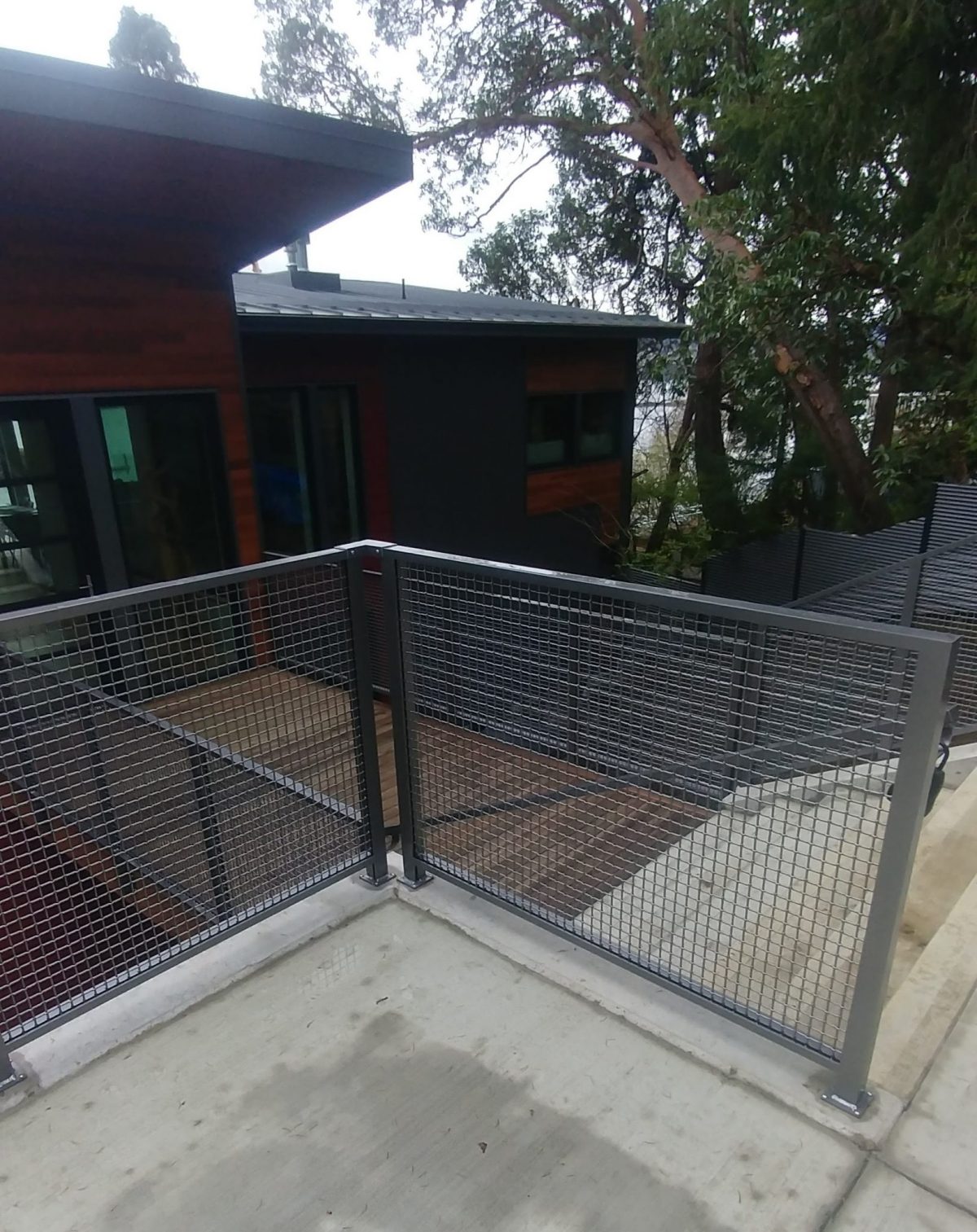 Products & Services – K&S Railings Ltd. – Custom Aluminum and Glass